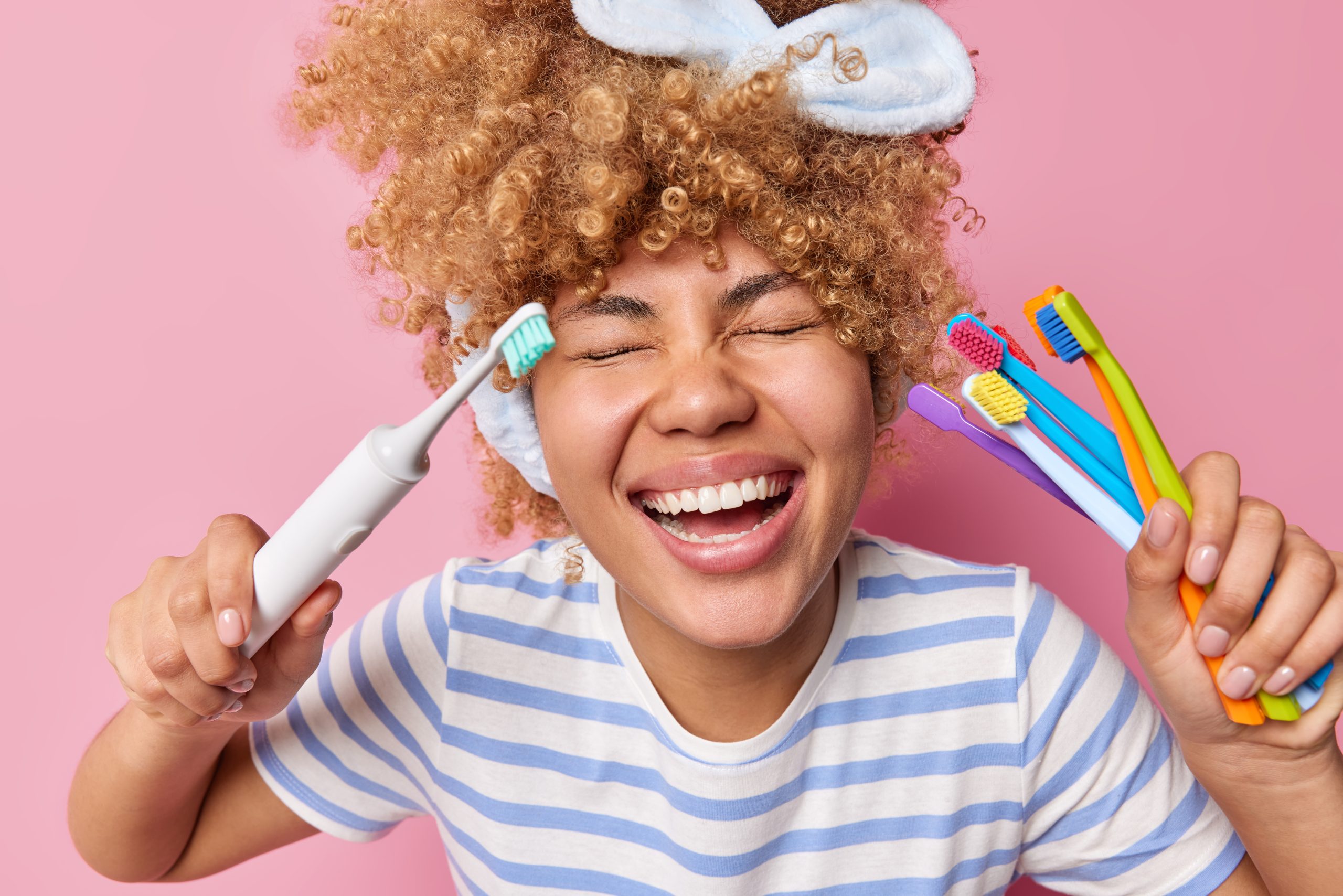 Tips For Choosing The Best Toothbrush For Your Child: The Complete ...